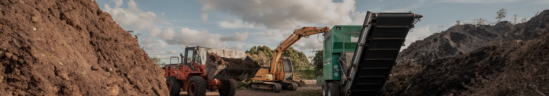Commercial greenwaste recycling and mulch, garden mix and compost supply,